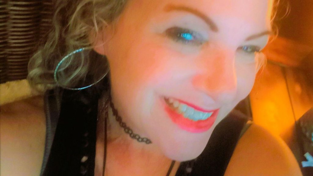 Interview with Angela Carlton - EveryWriter